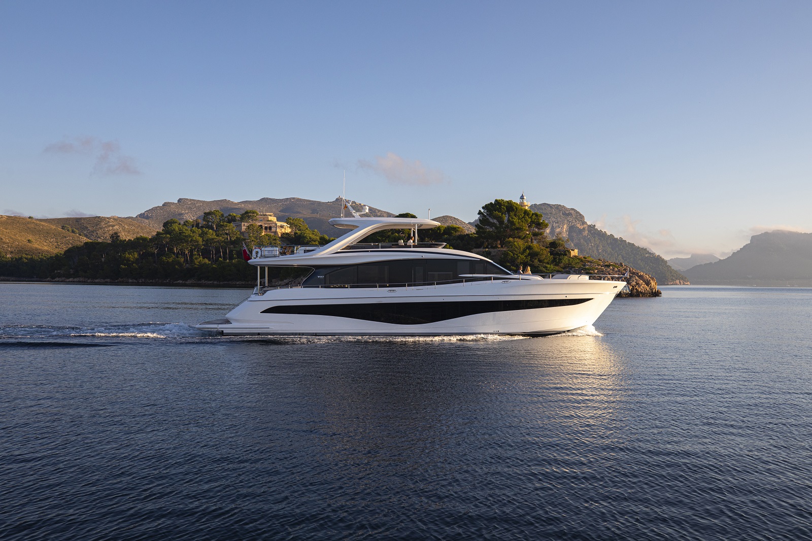 Home | Princess Yachts